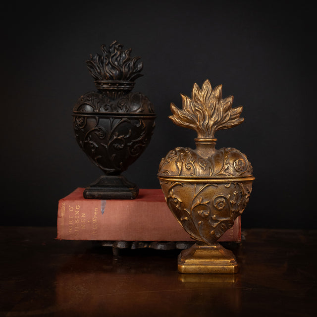 Lovelle Sacred Heart Trinket Box – The Blackened Teeth Ltd
